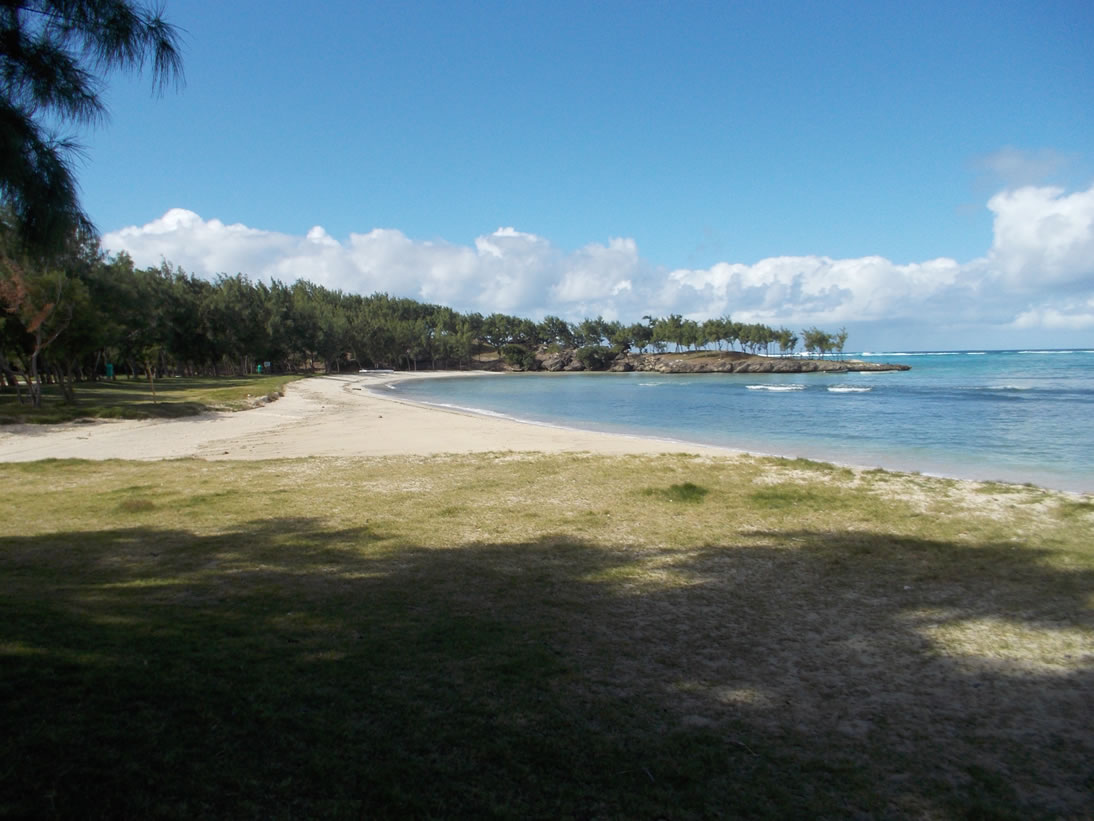La Plage de Gravier - Gravier Beach House - Rodrigues Gravier Beach ...